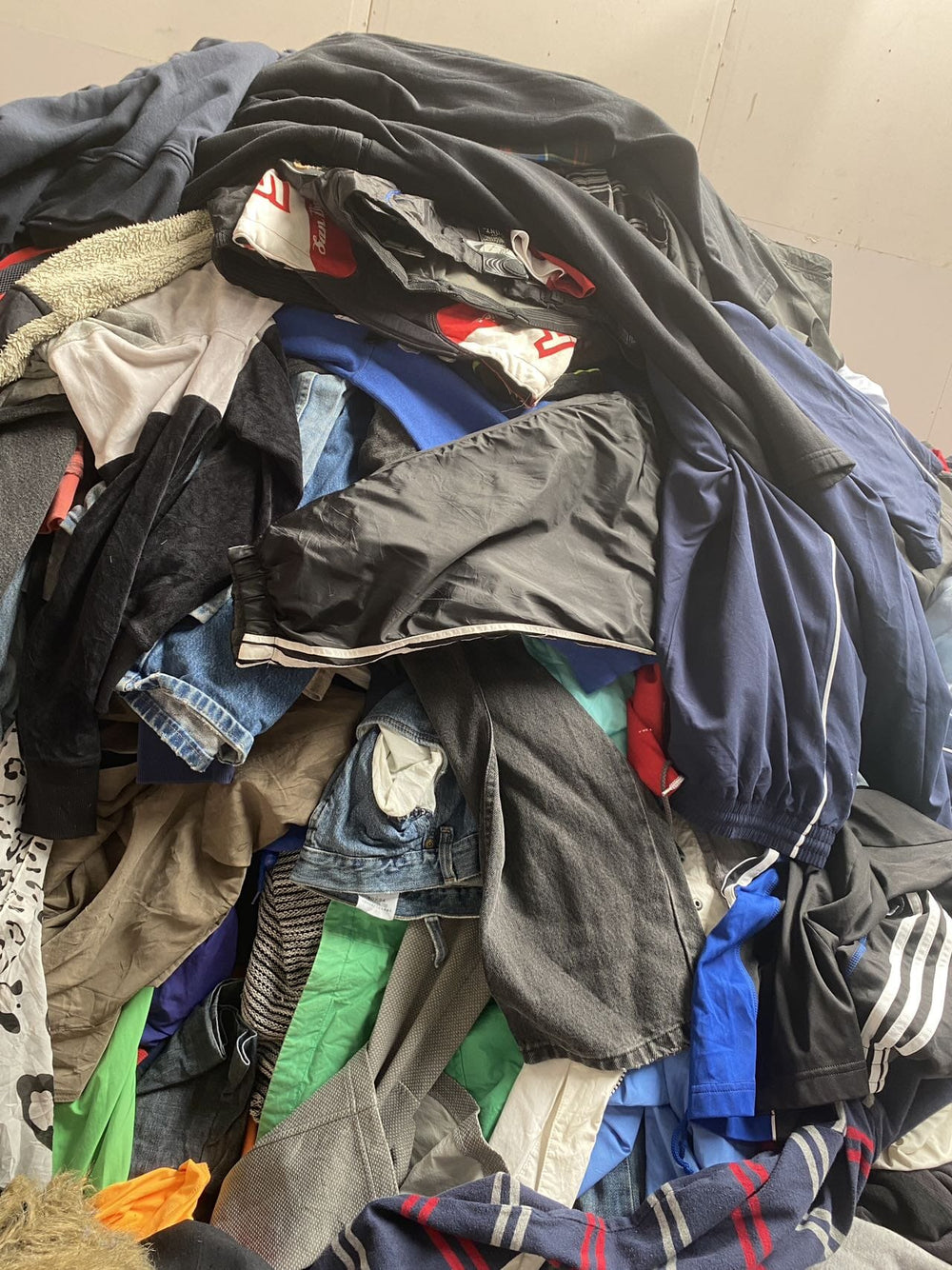 Vintage Clothing | Wholesale Vintage Clothing for Men & Women